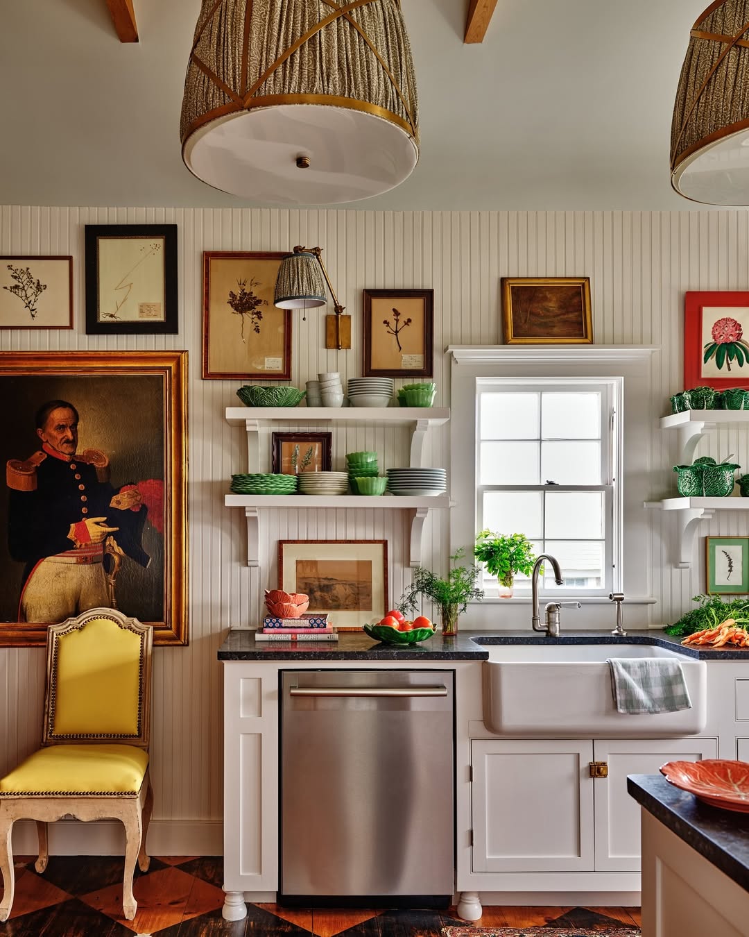 20 Small Kitchen Paint Color Ideas That Will Instantly Upgrade Your ...